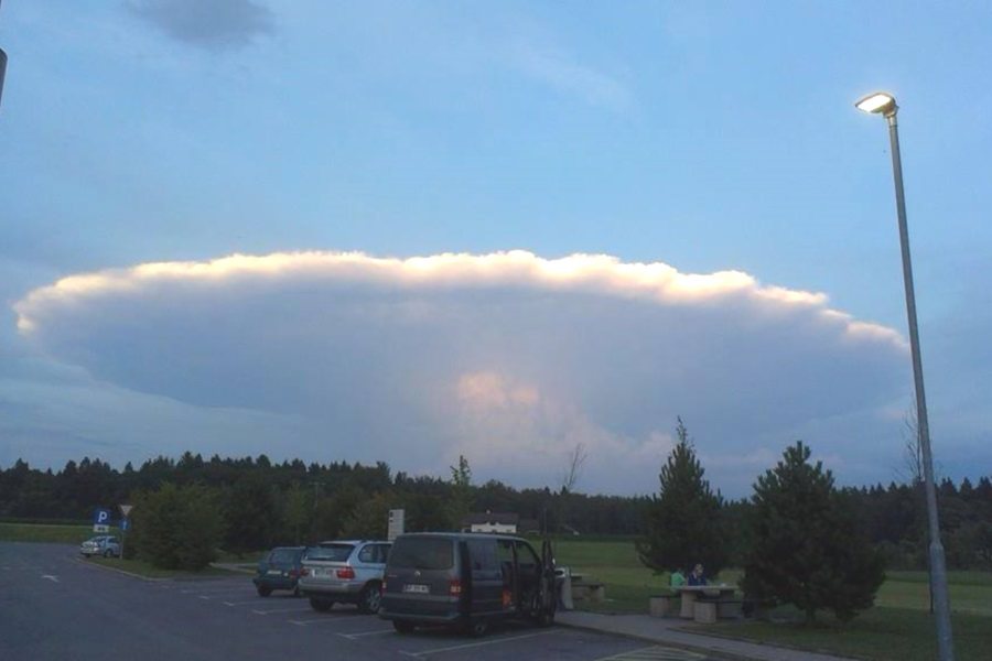 Sumljiv oblak prestrašil Krčane